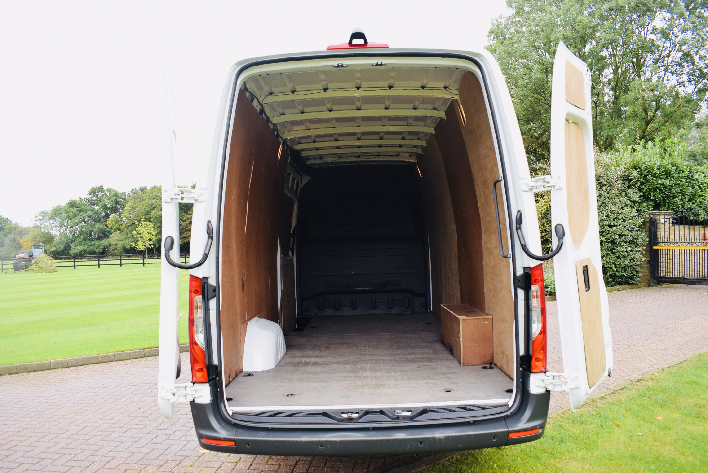 UK's Number 1 Commercial Dealership | Access Commercials in Essex